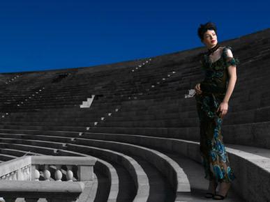 America's Next Top Model 2 Winner: Yoanna